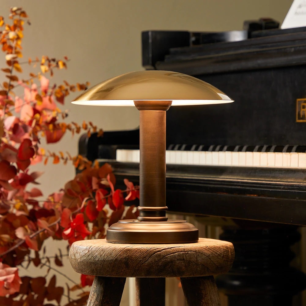 Pooky Hernan Rechargeable table light – Ombra Lighting